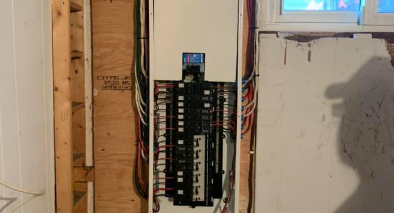 Silver Fox Electric is an Electrician in Salisbury, NB E4J 2E6